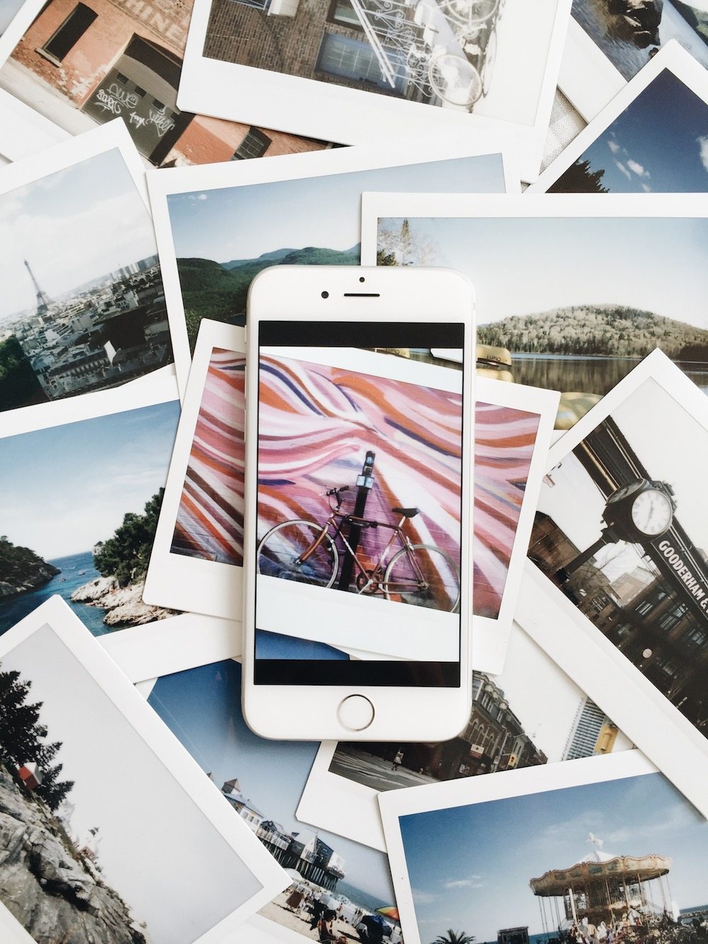 8 Inspiring Websites To Read When You Only Have Your Phone At Hand 8-inspiring-websites-to-read-when-you-only-have-your-phone-at-hand